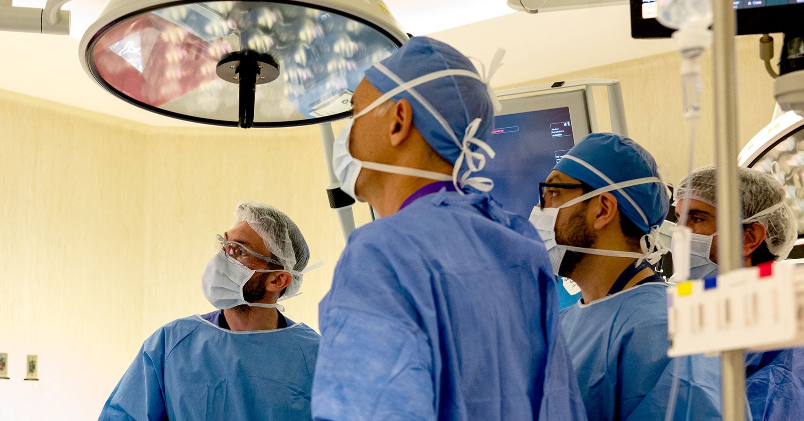 Launch Price Setting for a Novel Medical Device | L.E.K. Consulting