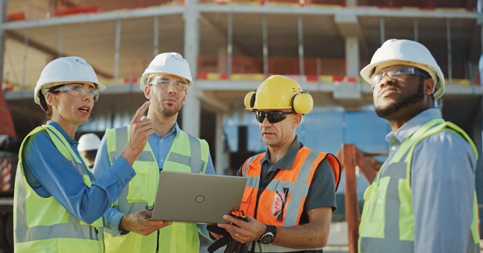 Meet L.E.K.’s Building and Construction Team | L.E.K. Consulting