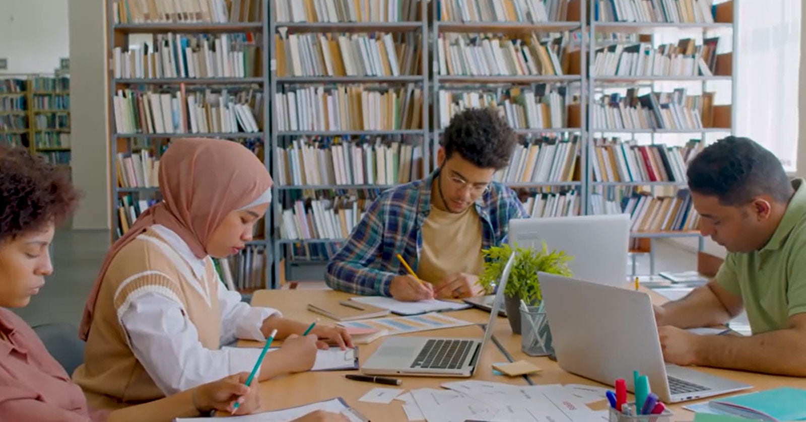 Trends in International Student Mobility | L.E.K. Consulting